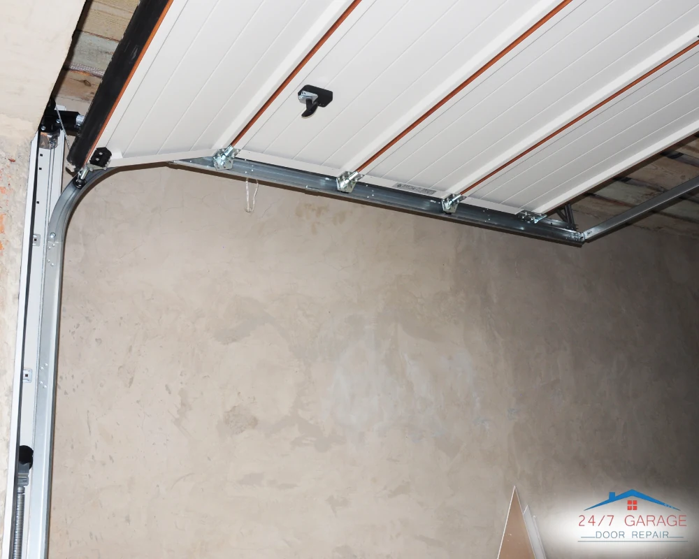 Superb Garage Door Off-Track Repair - 24/7 Garage Doors